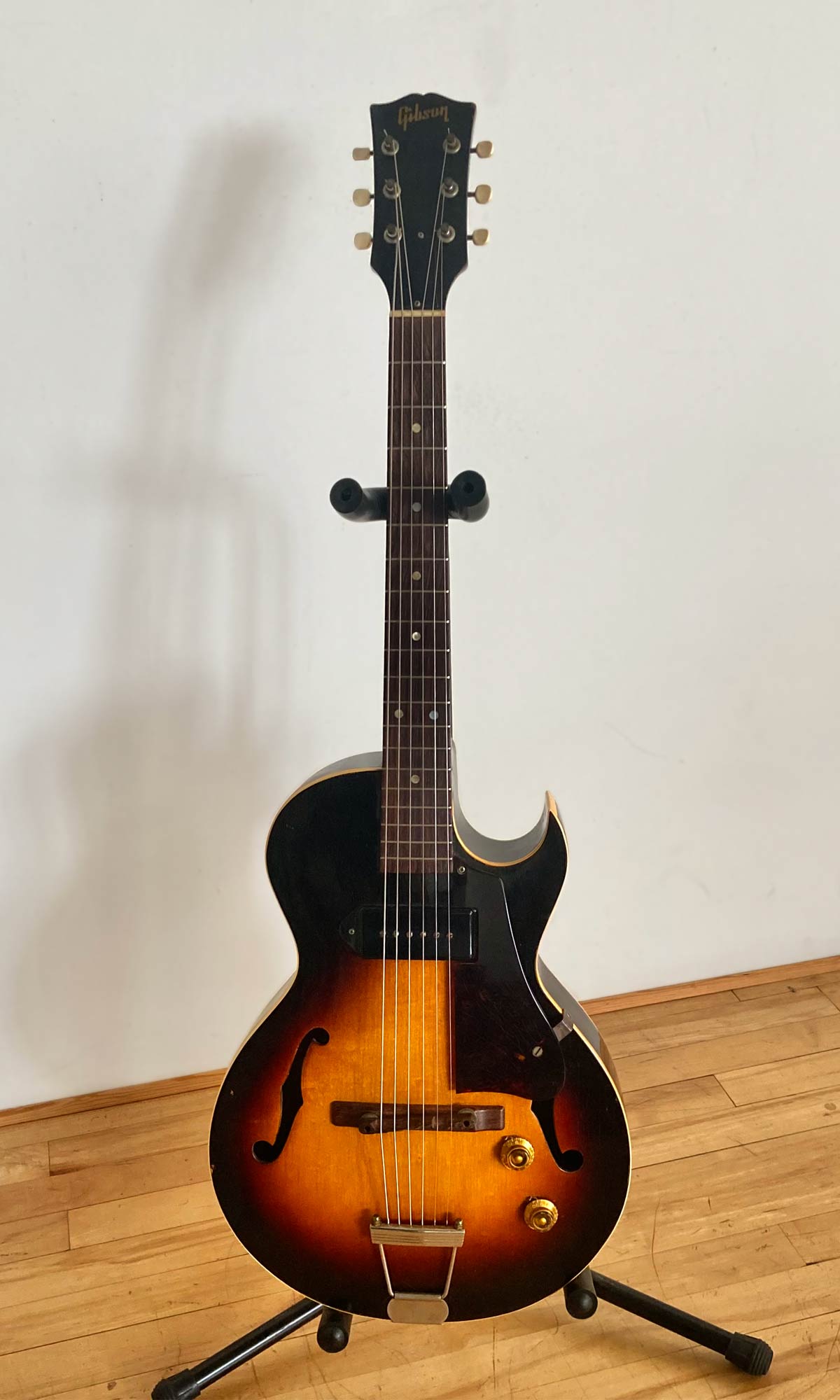 Just In – Matt Umanov Guitars